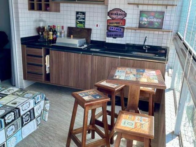 Apartamento vista mar no Guilhermina em Praia Grande