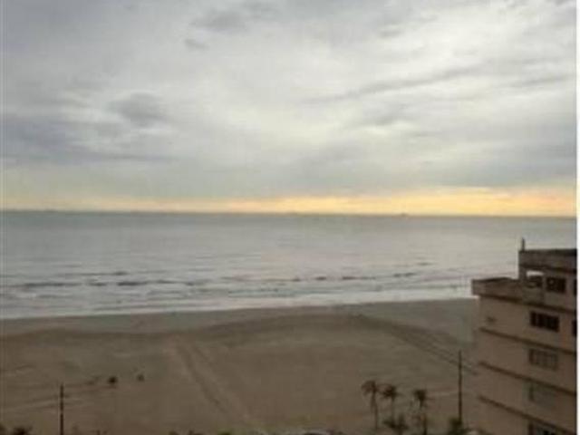 Apartamento Vista mar, Porteira Fechada com 3 dormitórios, sendo 1 suíte, 2 vagas à venda, 150 m² A