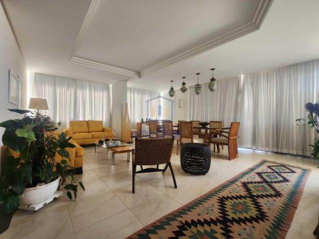 Apartamento Vista para o Mar de todos os cômodos, com 3 dormitórios, 1 vaga José Menino Sant