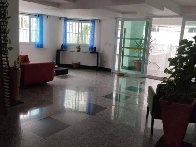 APARTAMENTO VISTA PARA O MAR