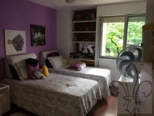 Apartamento Zona Sul para Venda em São Paulo, brooklin, 3 dormitórios, 1 suíte, 3 banheiros, 2 vagas