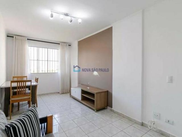 Apartamento Zoológico, andar alto, ensolarado, próximo a escolas, delegacia, supermercados