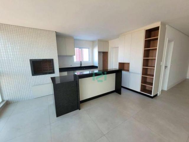 APARTAMENTO A APAENAS 2 QUADRAS DA PRAIA CENTRAL ED BORA BORA
