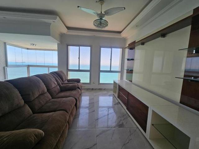 Apartamento à Beira Mar 3 Dormitórios, 2 Suites, à Venda na Pitangueiras no G.