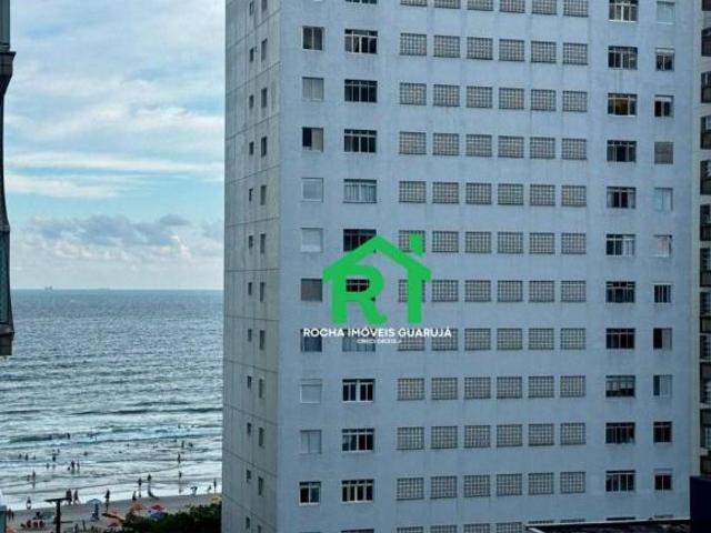 Apartamento à beira mar com 3 quartos e 1 vaga à venda em Pitangueiras, Guarujá