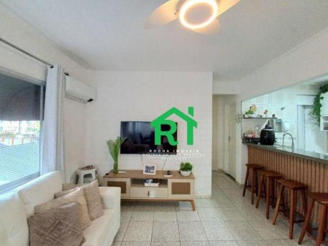 Apartamento à beira mar com 2 Dormitórios, 1 vaga Enseada Guarujá/SP