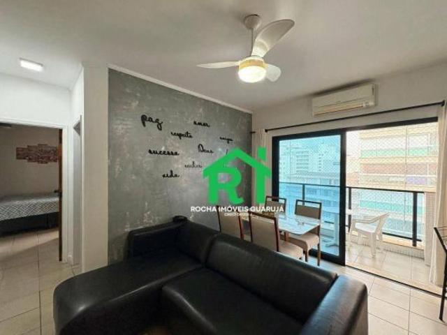 Apartamento à beira mar com 2 quartos 1 suíte, 2 vagas e lazer à venda em Pitangueiras, Guarujá