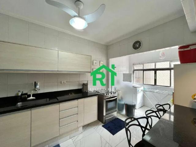 Apartamento à beira mar com 2 quartos, 1 vaga à venda no Tombo, Guarujá