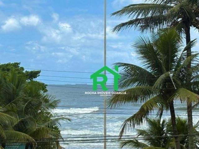 Apartamento à beira mar com 2 quartos, 1 vaga à venda no Tombo, Guarujá