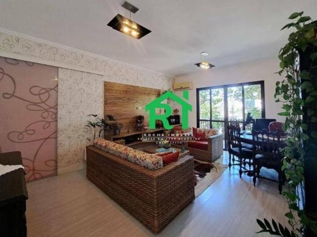 Apartamento à beira mar com 4 dormitórios, 2 suítes, 2 vaga, Enseada Guarujá/SP