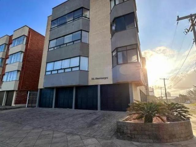 Apartamento à beira mar no Centro de Tramandaí