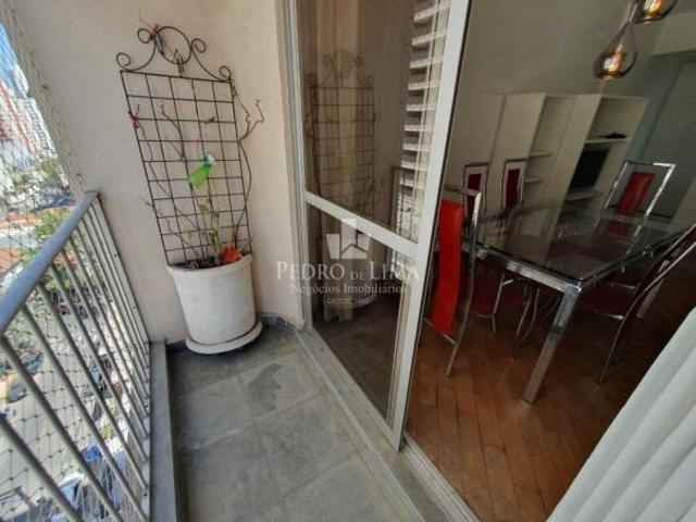 Apartamento a duas quadras metrô Tatuapé, 60m², 2 quartos 2 banheiros, vaga Condomínio Jardinópolis