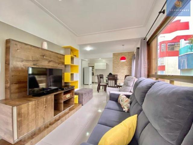 Apartamento a uma quadra do mar em Capão da Canoa