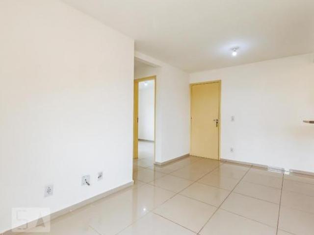 Apartamento à Venda Mansões Santo Antônio, 2 Quartos, 45 m2