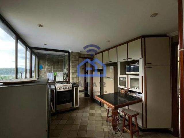 Apartamento à venda, Massaguaçu em Caraguatatuba, SP