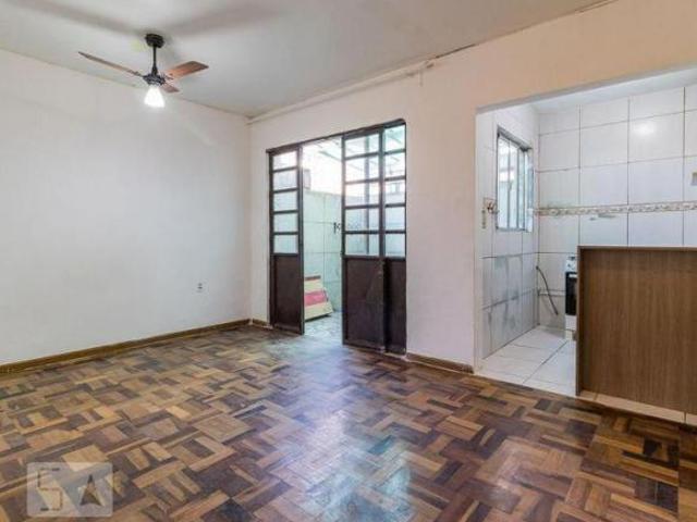 Apartamento à Venda Medianeira, 1 Quarto, 40 m² Porto Alegre