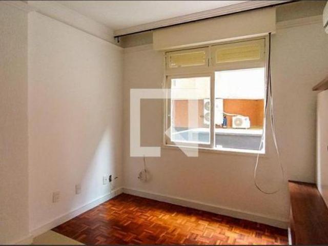 Apartamento à Venda Menino Deus, 2 Quartos, 77 m² Porto Alegre