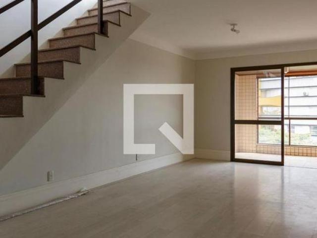 Apartamento à Venda Menino Deus, 3 Quartos, 310 m² Porto Alegre