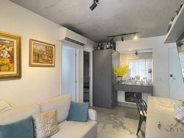 Apartamento a venda mobiliado 1 quarto no Cambui em Campinas
