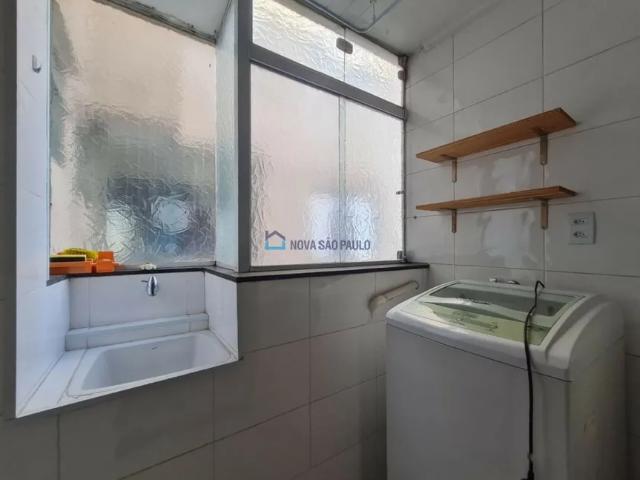 Apartamento à venda Mobiliado 2 quartos próximo ao Metrô Praça da Árvore