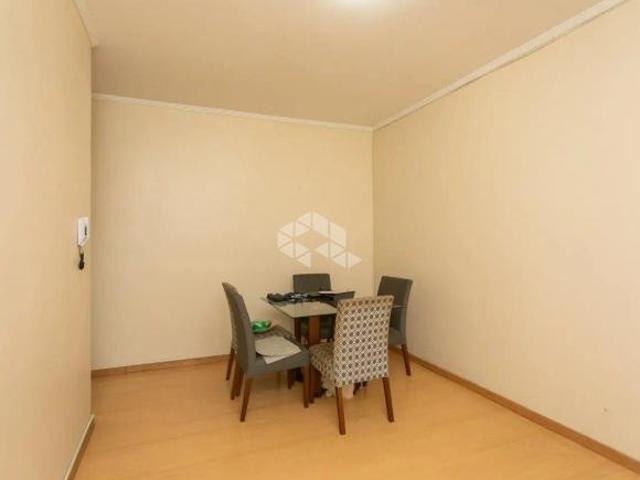 Apartamento a venda mobiliado com 62m e 2 quartos no Bom Fim