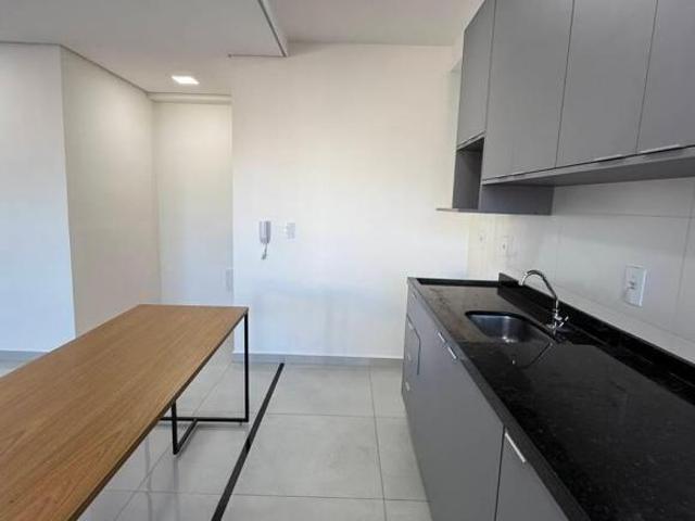 APARTAMENTO À VENDA – MODERNO, COMPLETO E PRONTO PARA MORAR!