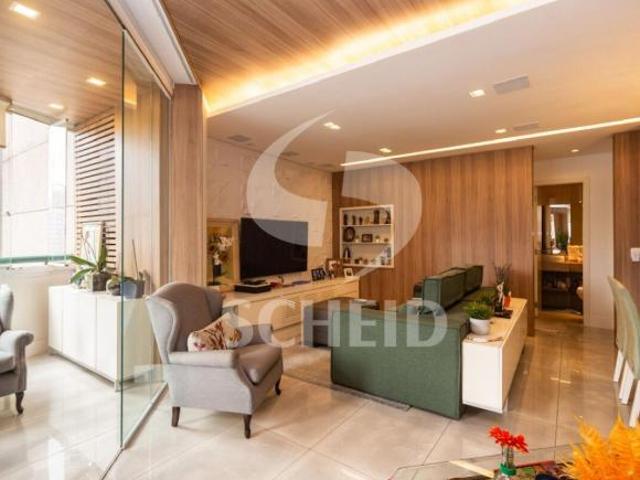 Apartamento á Venda Moema com 121m², 3 quartos sendo 3 suíte, 3 vagas