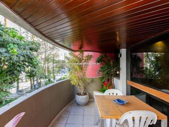 Apartamento à venda Moema São Paulo
