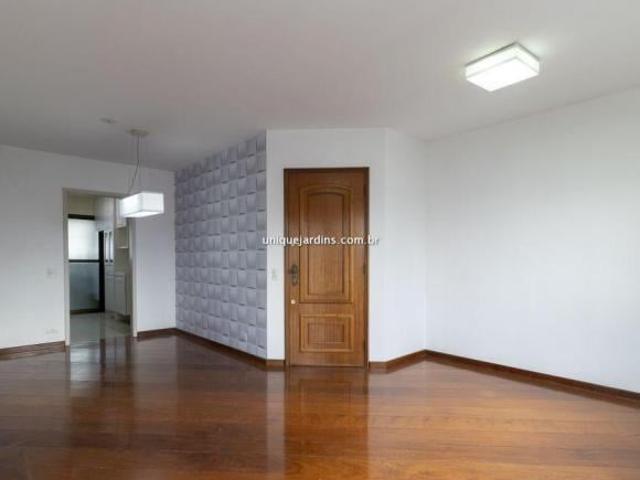 Apartamento à venda Moema São Paulo