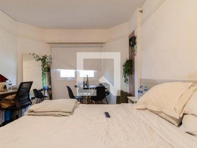 Apartamento à Venda Moema, 1 Quarto, 29 m2
