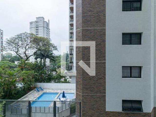 Apartamento à Venda Moema, 1 Quarto, 35 m2