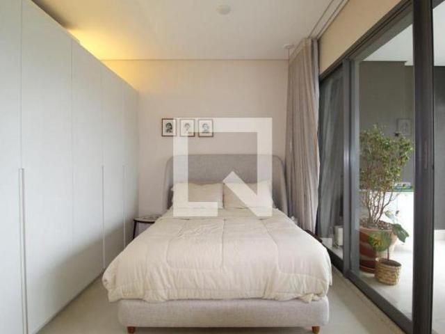 Apartamento à Venda Moema, 1 Quarto, 35 m2