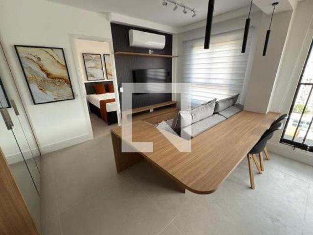 Apartamento à Venda Moema, 1 Quarto, 35 m2