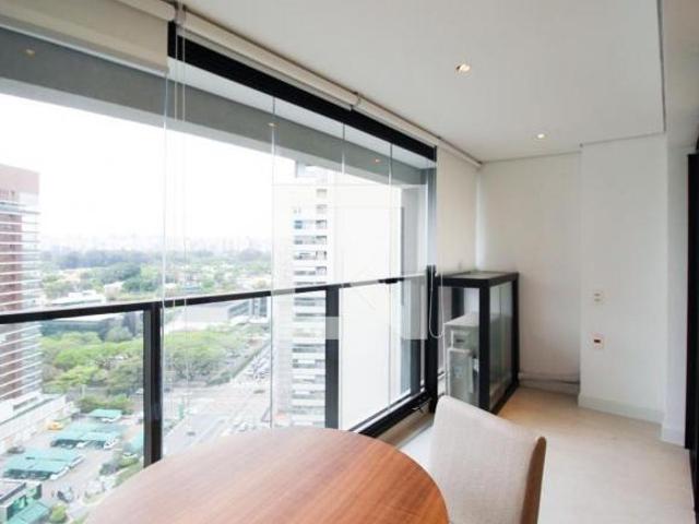 Apartamento à Venda Moema, 1 Quarto, 38 m2