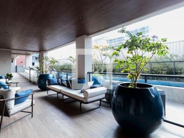Apartamento à Venda Moema, 1 Quarto, 32 m2