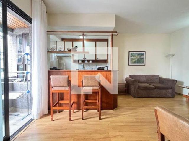 Apartamento à Venda Moema, 1 Quarto, 46 m2
