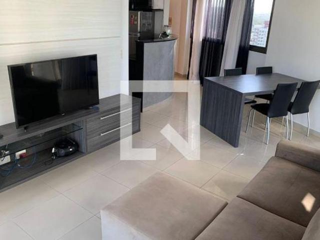 Apartamento à Venda Moema, 1 Quarto, 40 m2