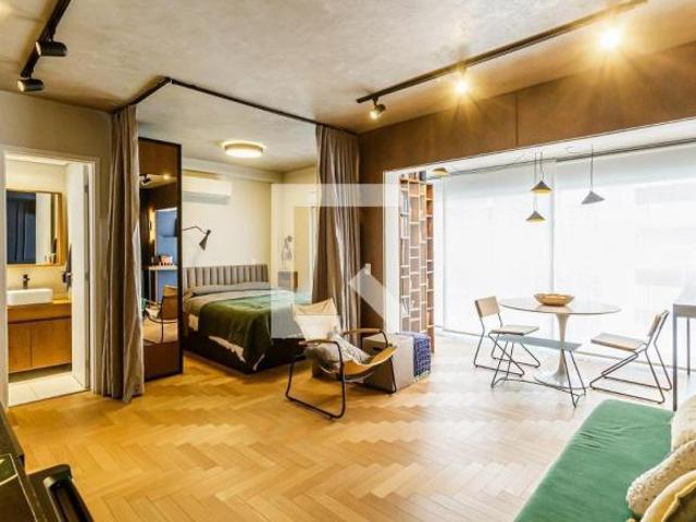 Apartamento à Venda Moema, 1 Quarto, 42 m2