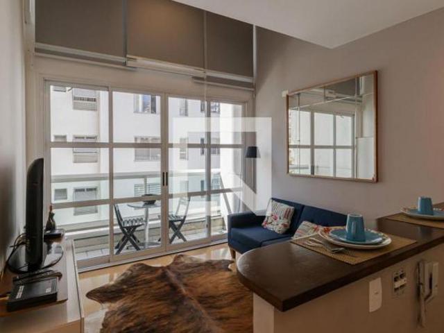 Apartamento à Venda Moema, 1 Quarto, 50 m2
