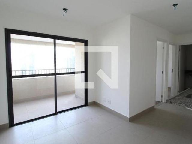 Apartamento à Venda Moema, 2 Quartos, 41 m2