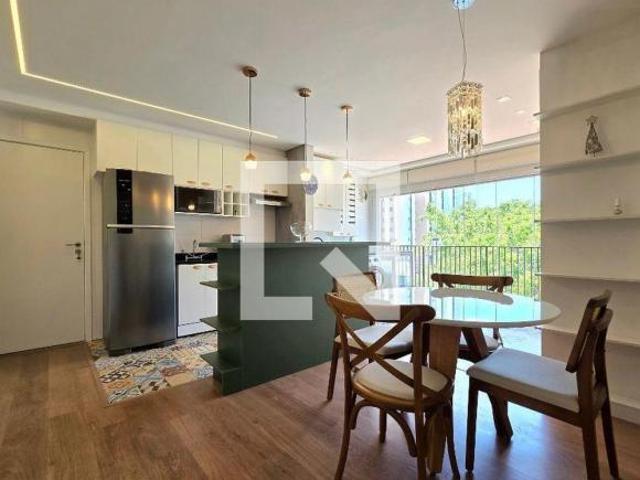 Apartamento à Venda Moema, 2 Quartos, 53 m2