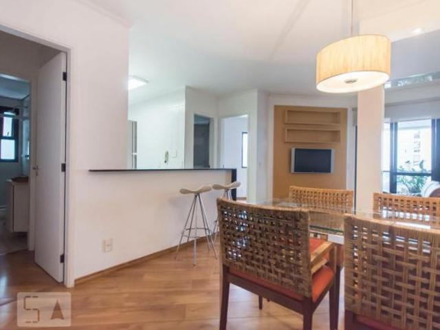 Apartamento à Venda Moema, 2 Quartos, 56 m2