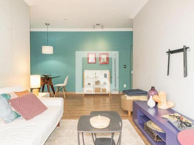 Apartamento à Venda Moema, 2 Quartos, 60 m2
