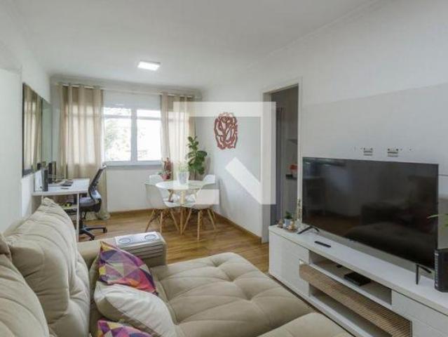 Apartamento à Venda Moema, 2 Quartos, 62 m2