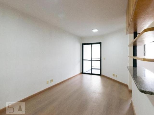 Apartamento à Venda Moema, 2 Quartos, 65 m2