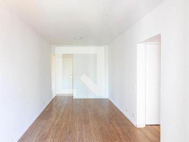 Apartamento à Venda Moema, 2 Quartos, 65 m2