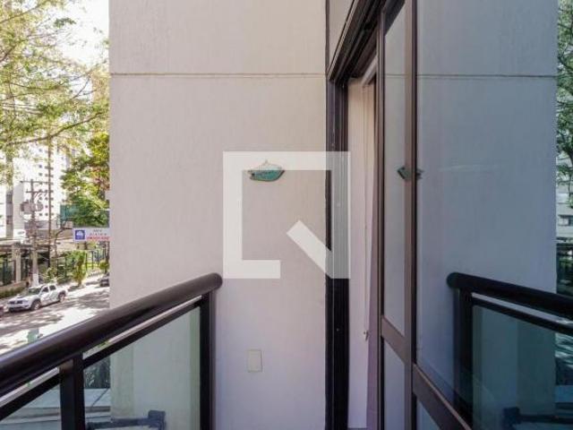 Apartamento à Venda Moema, 2 Quartos, 70 m2