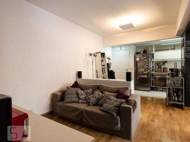 Apartamento à Venda Moema, 2 Quartos, 70 m2