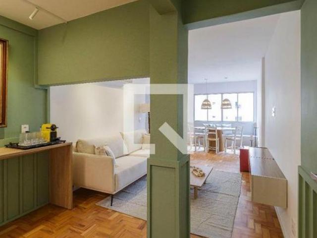Apartamento à Venda Moema, 2 Quartos, 70 m2