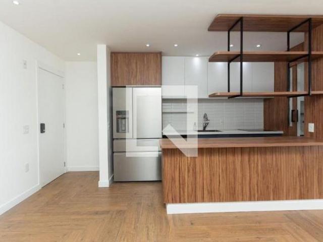 Apartamento à Venda Moema, 2 Quartos, 71 m2